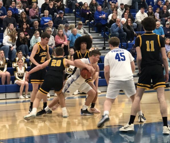 First-quarter disaster puts an end to Blue Pirates’ season | News ...